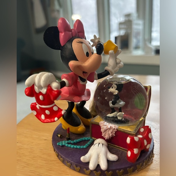 Other | Minnie Mouse Snow Globe | Poshmark